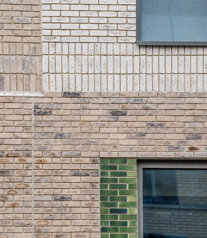 Travelodge, Wimbledon | Solus Brick Range | Taylor Maxwell