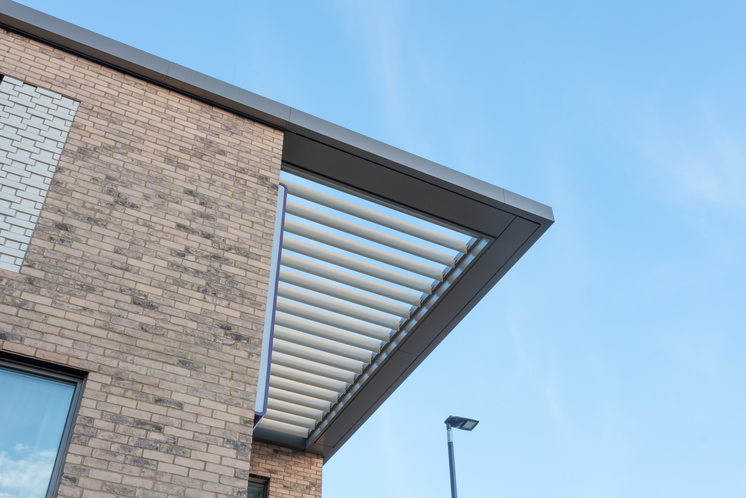 Solus Brick Range | Taylor Maxwell