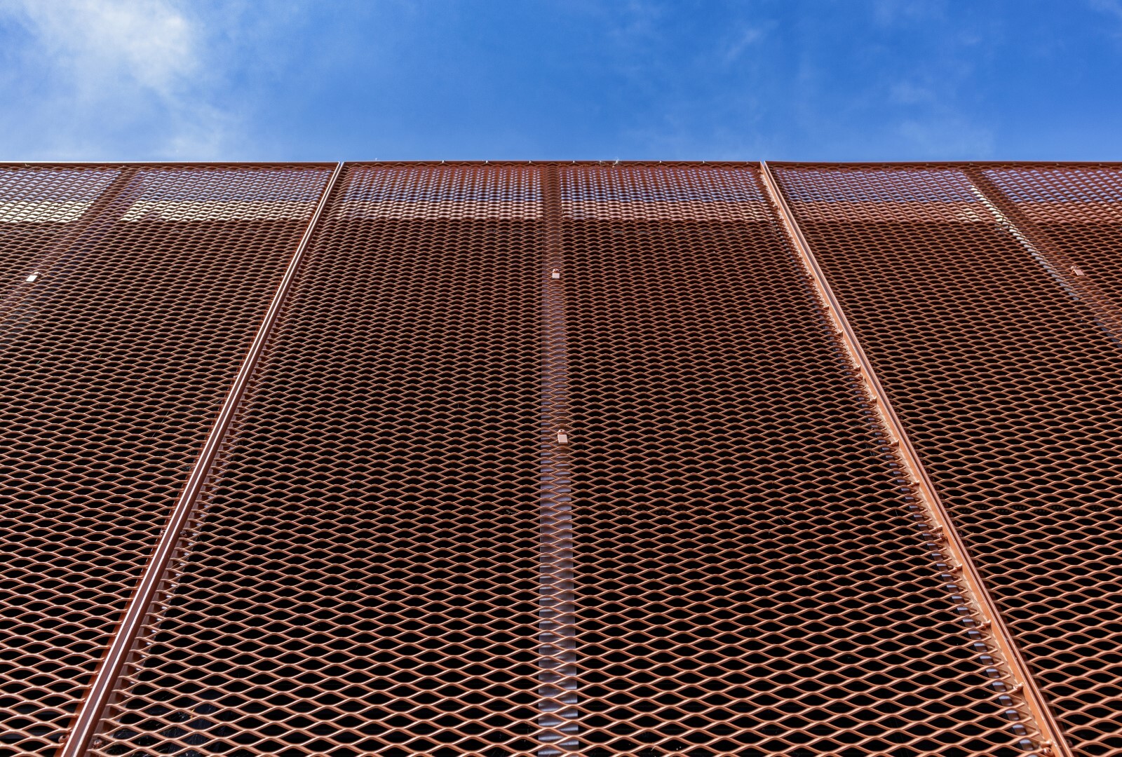 SWIoT Building | Anvil Expanded Mesh Cladding | Taylor Maxwell